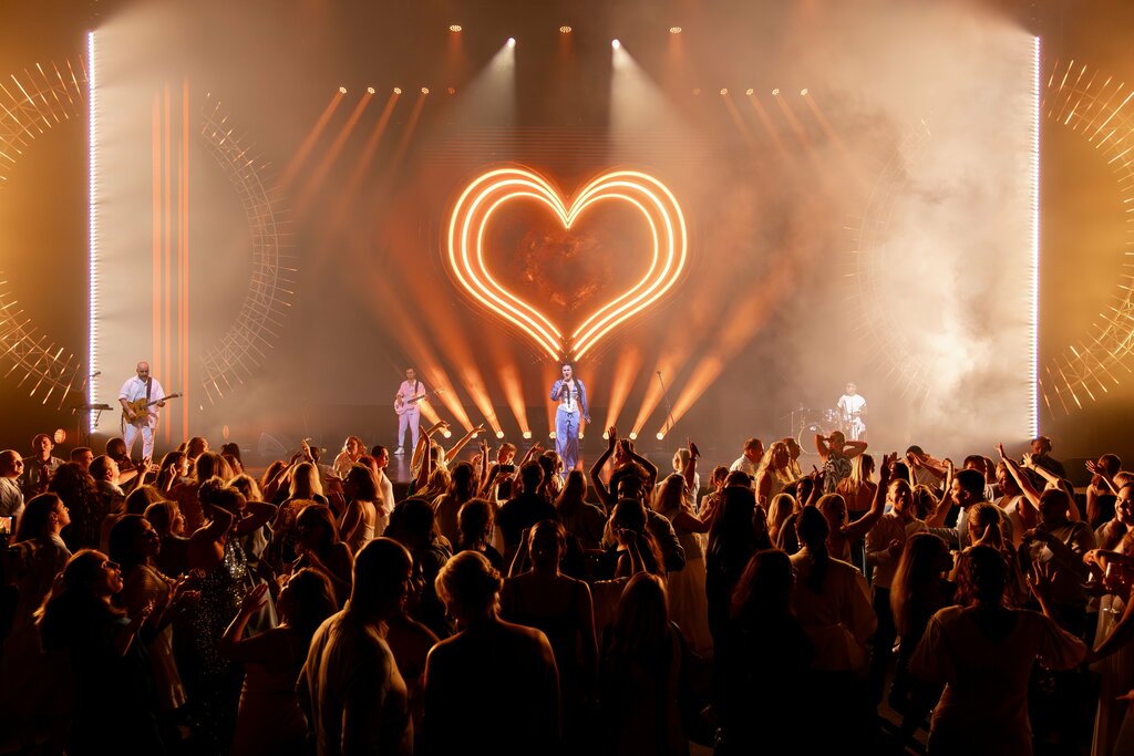 Müzik ve dans grupları Mishki cover-band, Soçi, foto