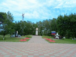 Мемориал Победы (Republic of Khakassia, Ust-Abakanskiy rayon, selo Solnechnoye), anıt, heykel  Hakasya'dan