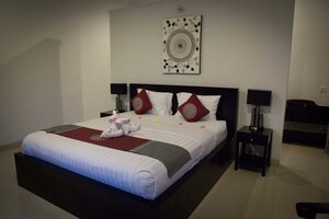 Kelapa Lovina Beach Villas (Bali, Buleleng Regency, Singaraja), otel  Singaraja'dan