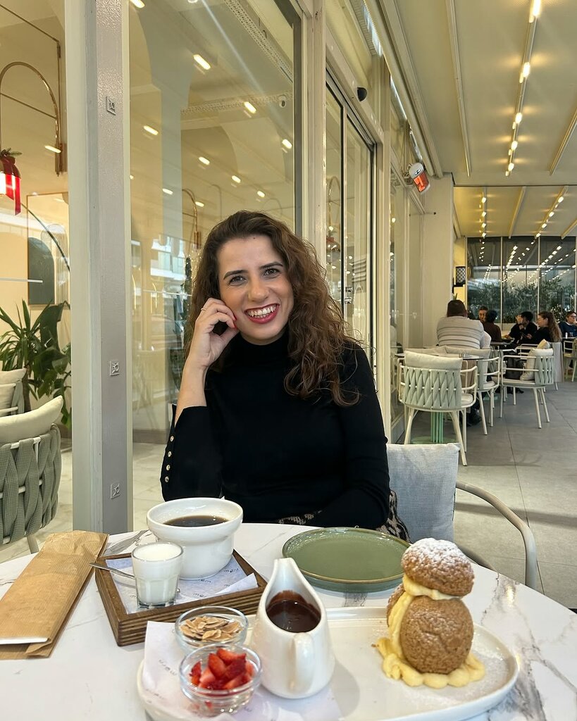 Psikologlar Psikolog Merve Çalışır, İzmir, foto
