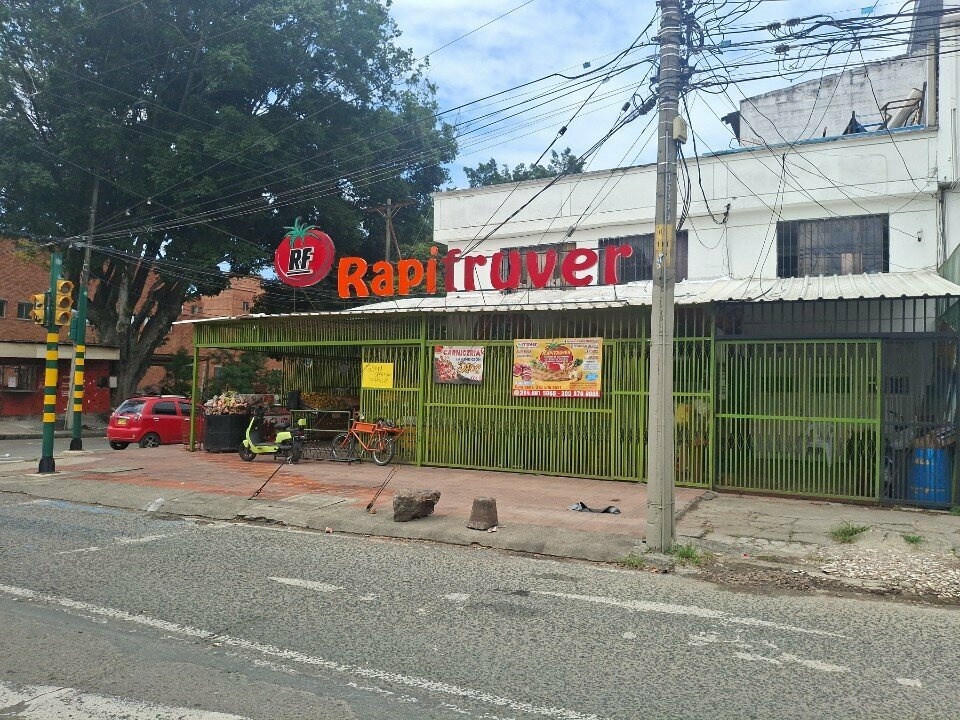 Manavlar Rapifruver, Cali, foto