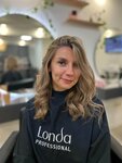 Lisnik hair color & cut (prospekt imeni Lenina No:333), güzellik salonu  Voljski'den