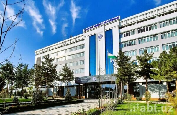 Tıp merkezleri ve klinikler 2nd Clinic of Tashkent Medical Academy, Building No. 10, Taşkent, foto