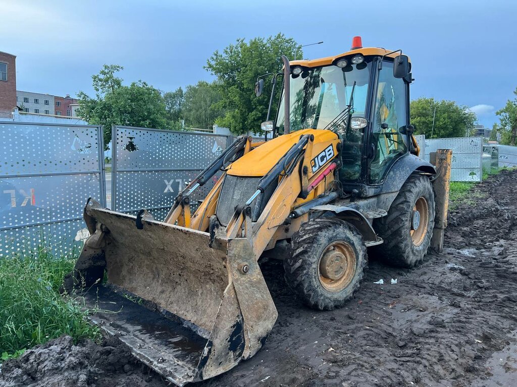 i̇nşaat ekipmanı kiralama АрсеналСпецТех, Moskova, foto