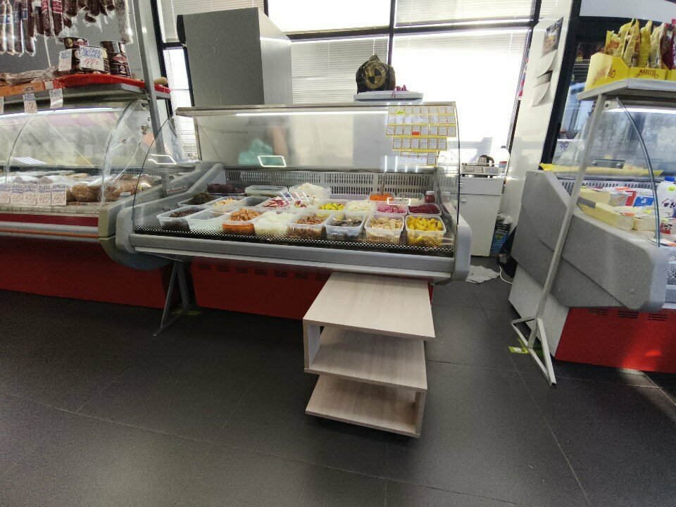 Asya ürünleri mağazası Магазин корейских салатов, Voljski, foto