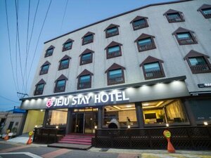 Jeju Azi Hostel (Jeju Special Self-Governing Province, Chuk-to), otel  Chjechju'dan