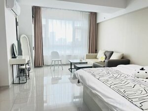 Bosu. Meet B&b (Room 1022, 10th Floor, Jilin Center, above Caifu Shopping Plaza), otel  Jilin Şehri'nden