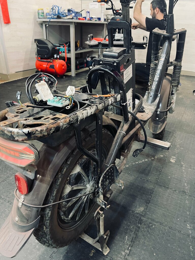 Elektrikli araç satışı Экспресс электровело сервис, Moskova, foto