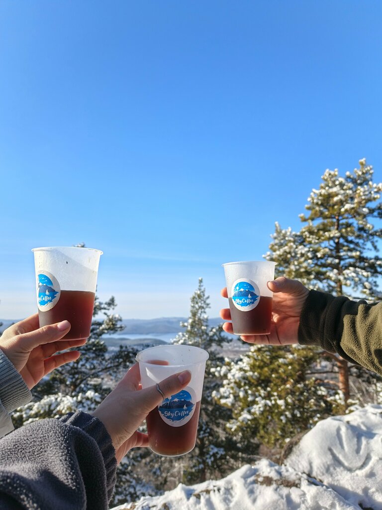 Dağ zirvesi Малковский перевал, Çeliabinskaya oblastı, foto