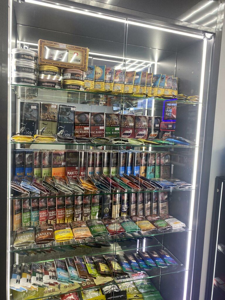 Tütün, sigara mağazaları Табак 24, Saint‑Petersburg, foto