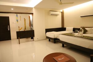 Kyriad Hotel Vijayapura (State of Karnataka, City of Vijayapura), otel  Bijapur'dan