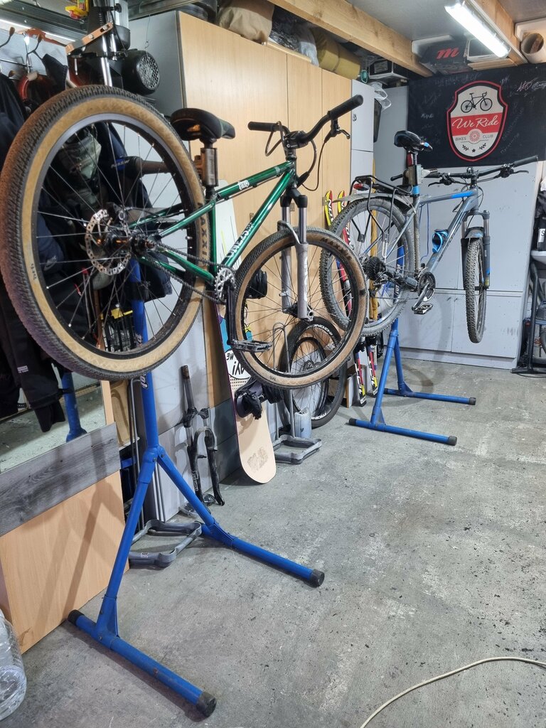 Bisiklet tamircileri Irbis Pride, Krasnodar, foto