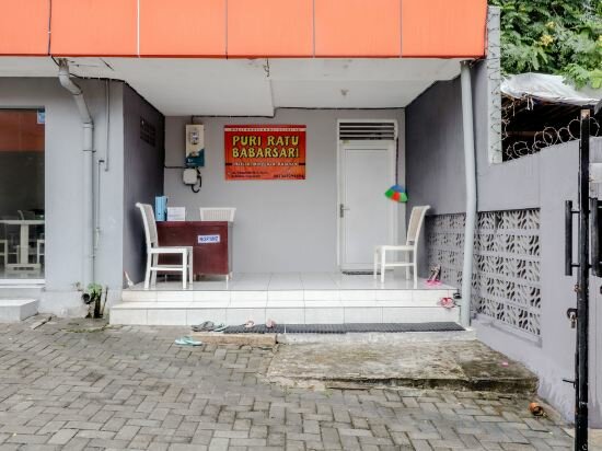 Otel Ratu Guesthouse, Dünya, foto