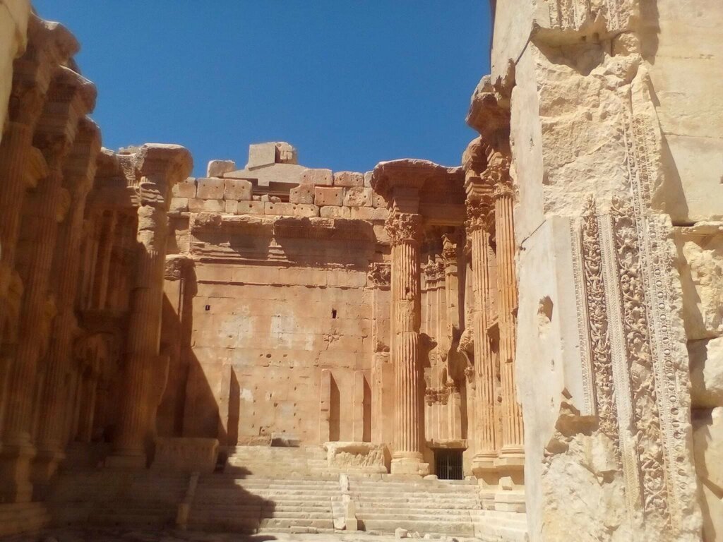 Turistik yerler Temple of Bacchus, Baalbek, foto