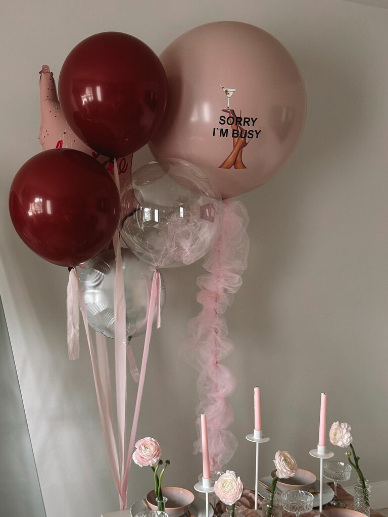 Kutlama ürünleri Oops Balloons, Kostroma, foto