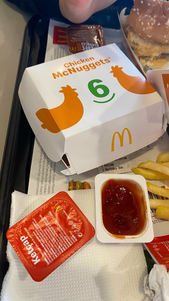 Fast food McDonald's, İstanbul, foto