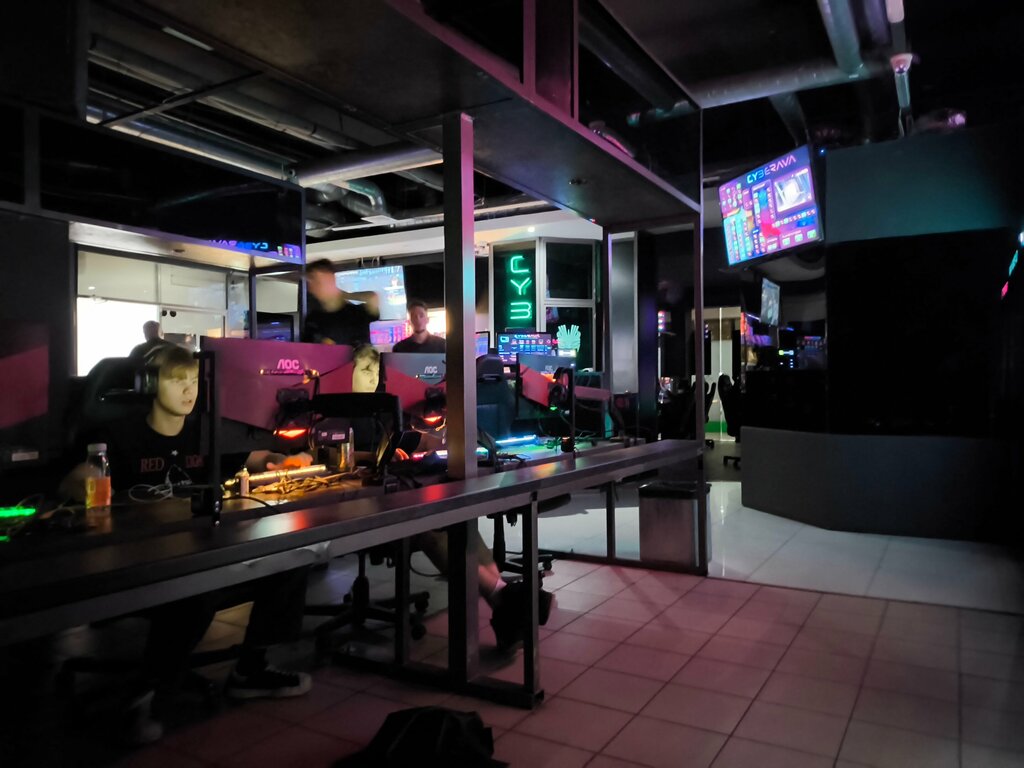 Bilgisayar kulübü Cyberava, Kaliningrad, foto