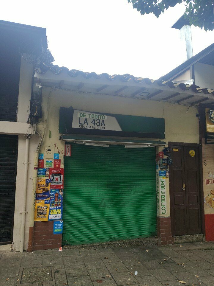 Pasta, şekerleme ve tatlı Miscelanea La 43 A, Medellin, foto