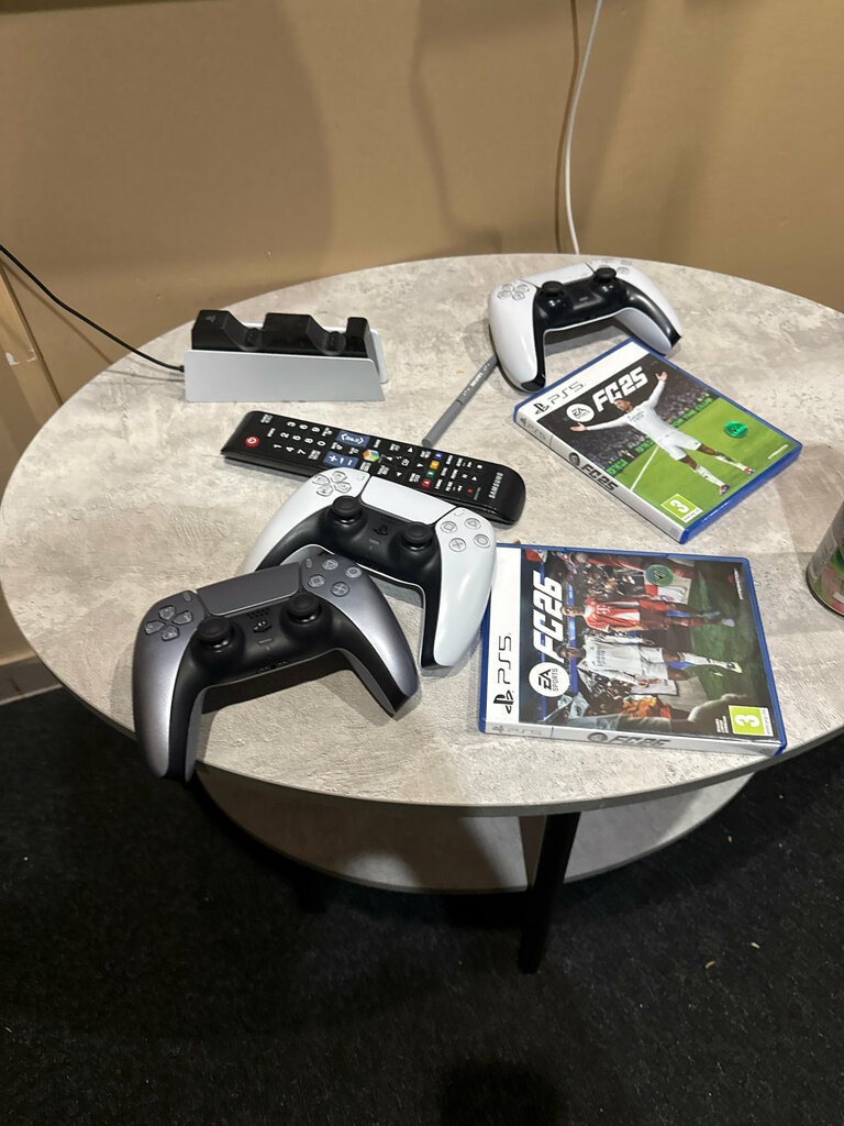 Bilgisayar kulübü PlayStation 5 Ps5, Moskova, foto