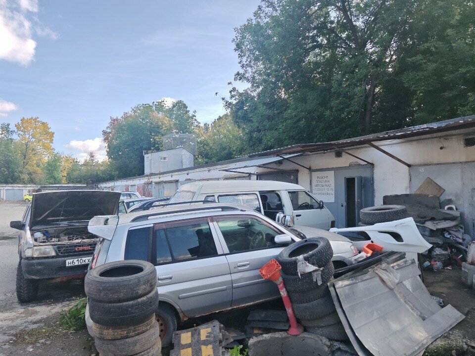 Otomobil servisi Dvs-Service, Yekaterinburg, foto