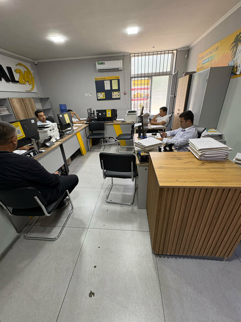 Banka Kapitalbank, Taşkent, foto