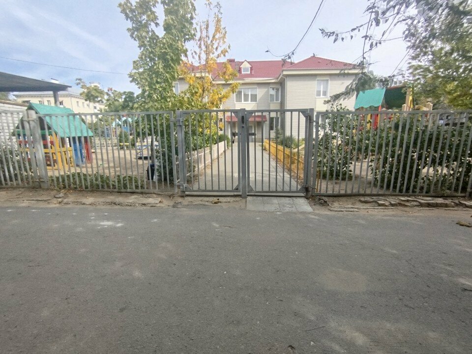 Anaokulları Детский сад № 129 Солнышко, Volgograd, foto