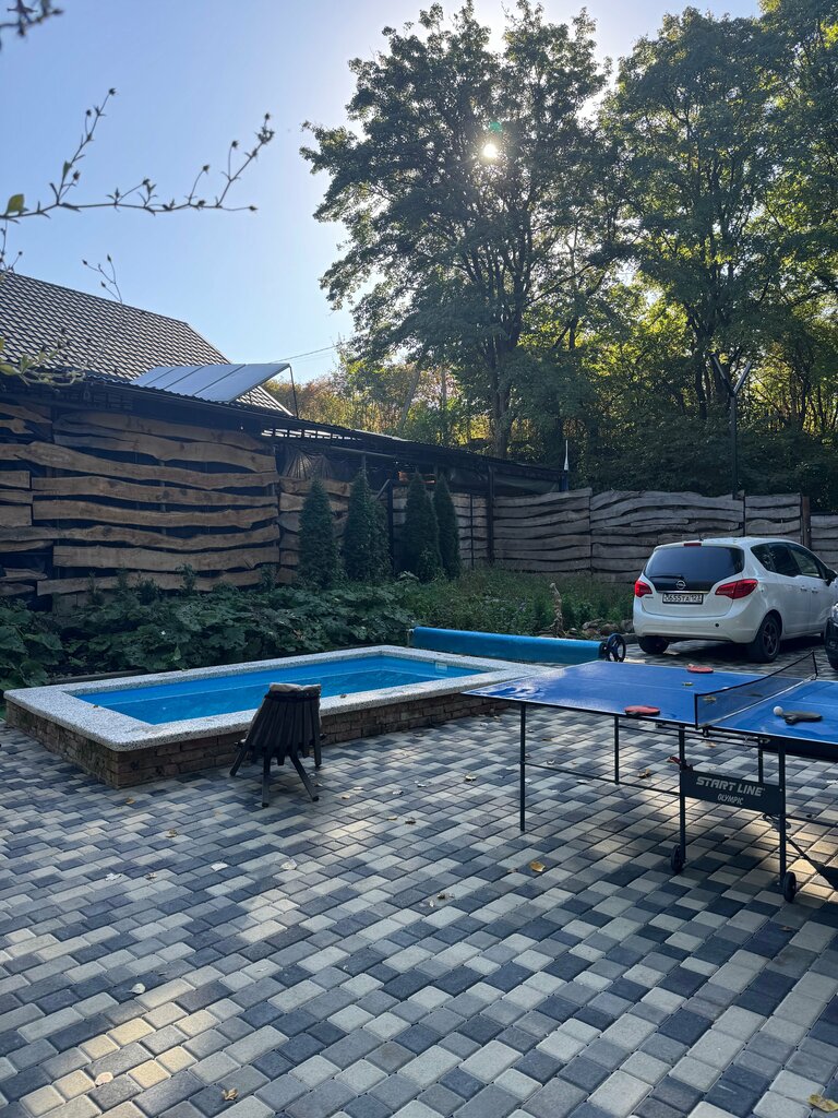 Konuk evi У Озера, Adıge Cumhuriyeti, foto