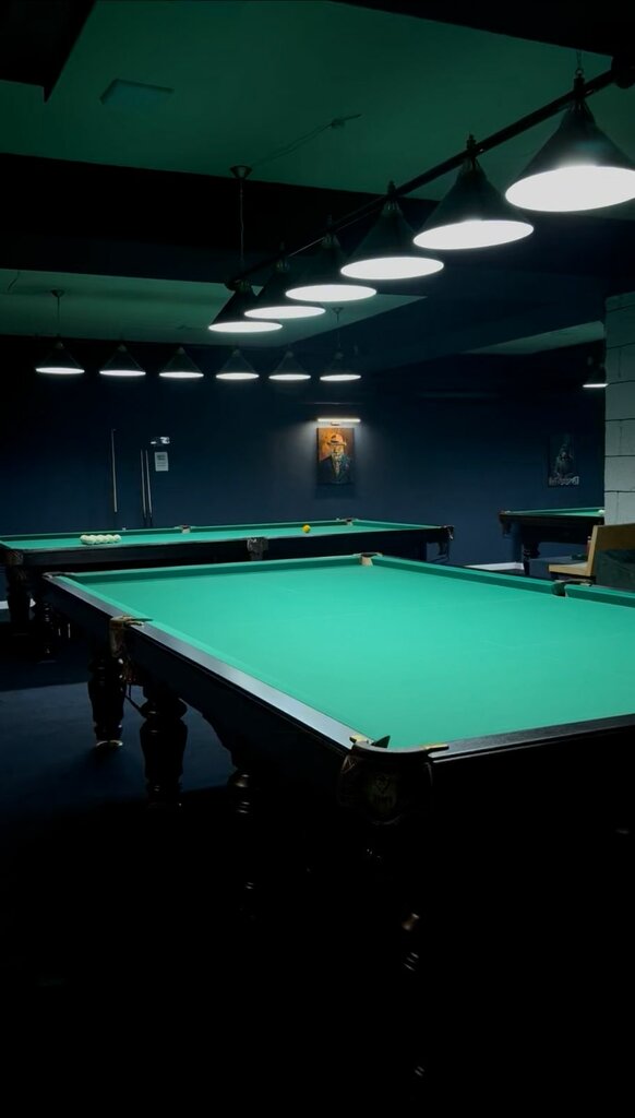 Bilardo salonları Mr. Baron Billiards & Bar, Erivan, foto