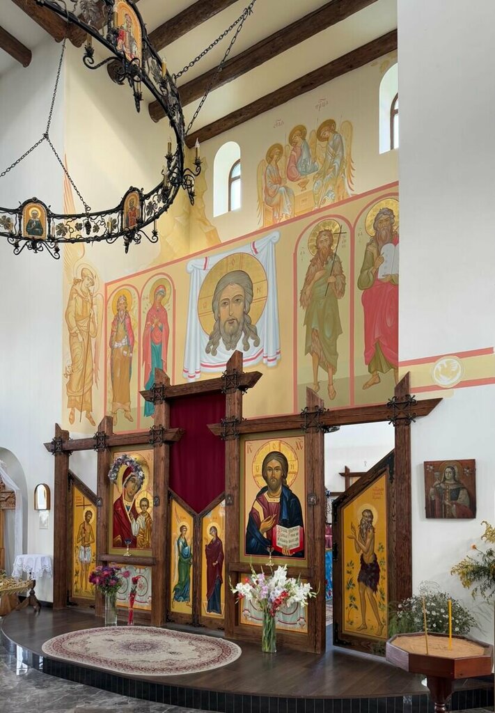 Ortodoks kiliseleri Храм Всех Скорбящих Радость, Tayshet, foto