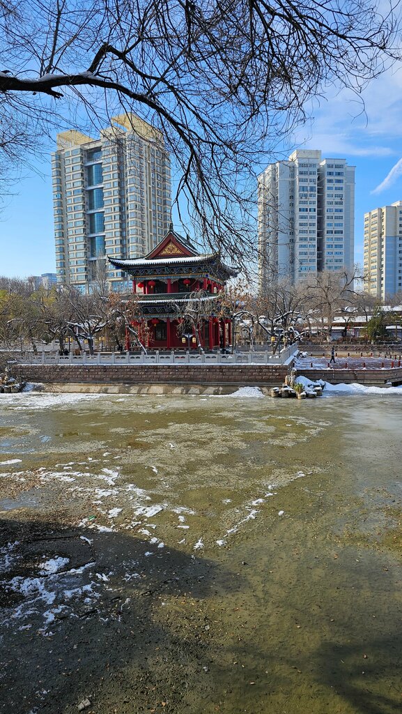 Kültür ve eğlence parkları Народный парк, Urumqi, foto