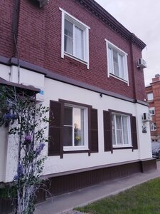 Доходный дом К (Naberezhnaya ulitsa No:26), otel  Kotovsk'tan