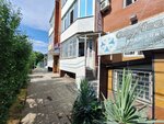 Автоцентр (Yalta Street No:36, Karasunskiy City administrative district, mikrorayon Khlopchato-bumazhny Kombinat), otomobil yedek parçaları  Krasnodar'dan