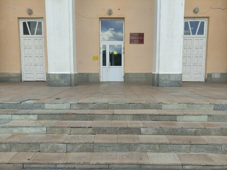 Müzik okulları ve konservatuarlar Образцовый ансамбль русской песни Зорянка, Omsk, foto