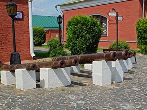 Пушки (Pervoy Udarnoy Armii Street No:2), teknoloji anıtı  Sergiyev Posad'dan