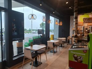 GreenLight (Pulkovskoye Highway No:72), kafe  Saint‑Petersburg'dan