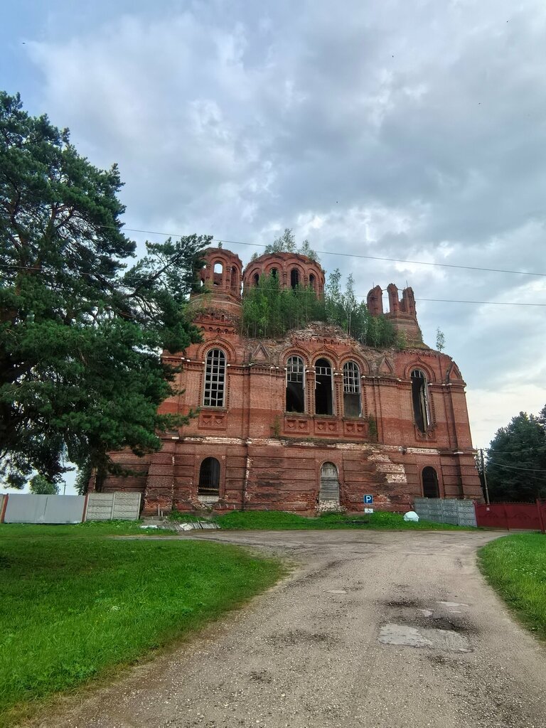 Manastır Troitsky Ilinsky monastyr, Tverskaya oblastı, foto