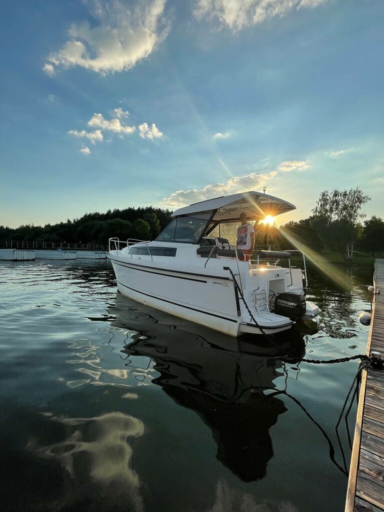 Tekne, yat, gemi kiralama Аренда Яхт, Minskaya oblastı, foto