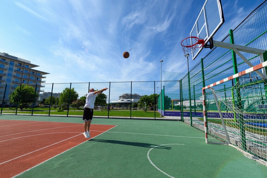 Spor alanı Mini football and basketball playground, Krasnodarski krayı, foto