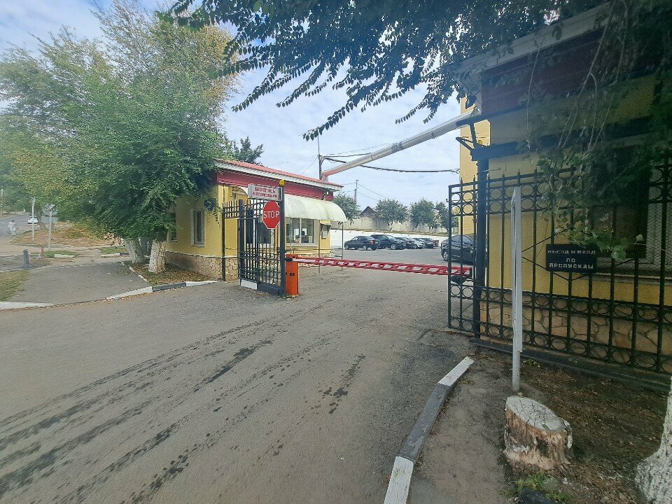 Devlet kurumları ve bakanlıklar Gosudarstvennoye uchrezhdeniye Saratovskoy oblasti Transportnoye upravleniye, Saratov, foto