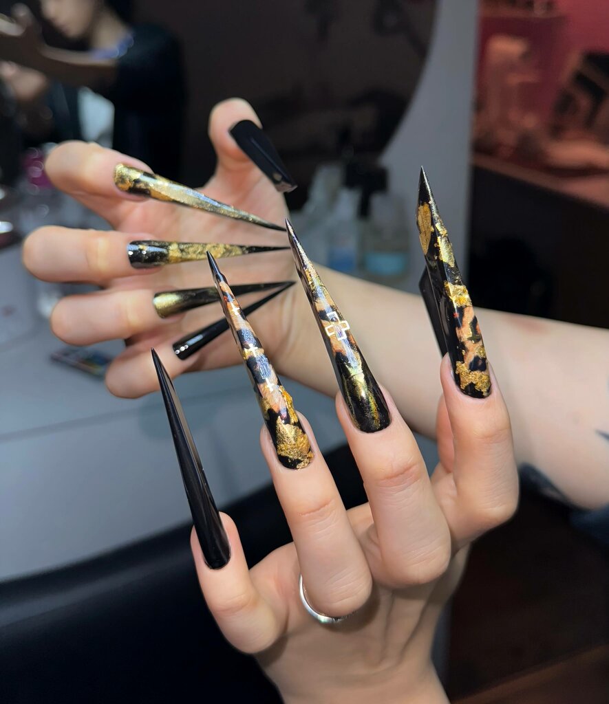 Dövmeciler Charm, Moskova, foto