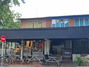 Domino's Pan (Valle del Cauca, Municipio de Santiago de Cali, Comuna 4, La Alianza, Carrera 1A, 61A-110), ekmek fırını  Cali'den