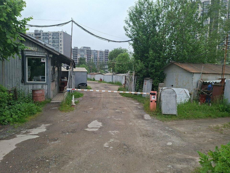 Garajlar Garage cooperative, Saint‑Petersburg, foto
