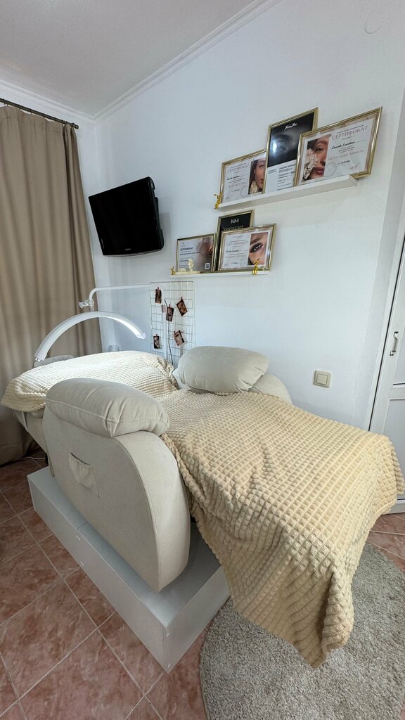 Kaş ve kirpik salonu Lashes and Brows by Elizabeth Denisova, Soçi, foto