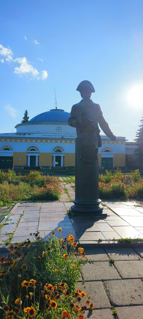 Anıt, heykel Граф Орлов, Voronejskaya oblastı, foto