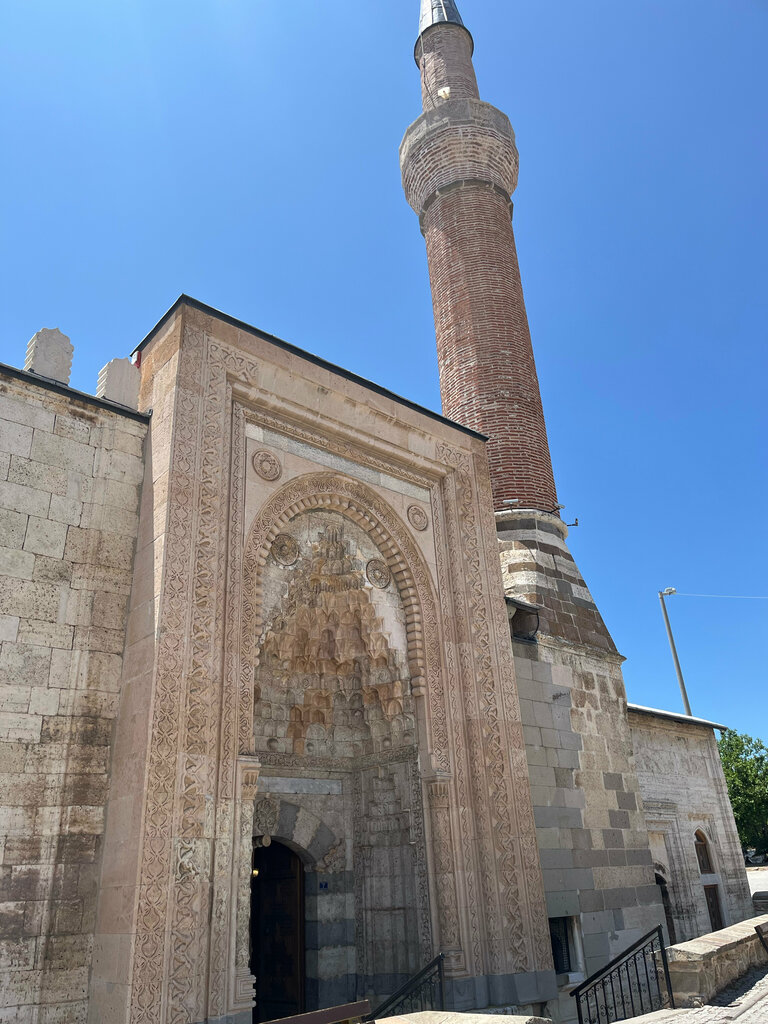 Turistik yerler Eşrefoğlu Cami, Beyşehir, foto