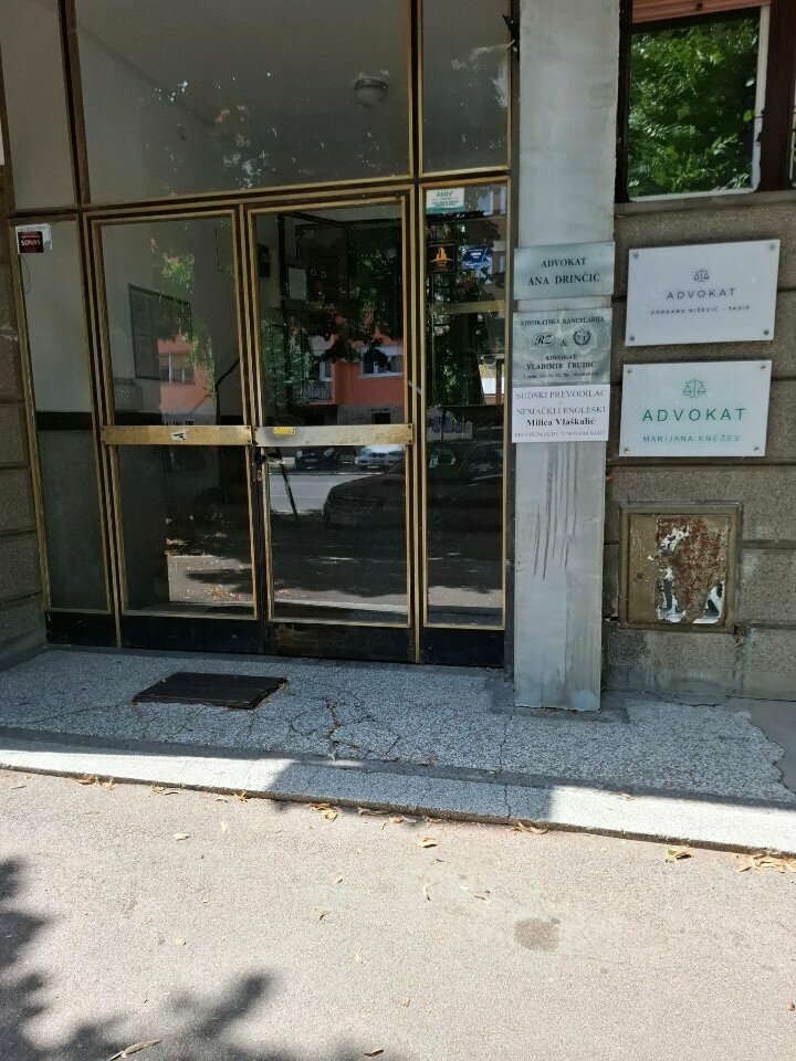 Avukatlar Sanja Dulović, Novi Sad, foto