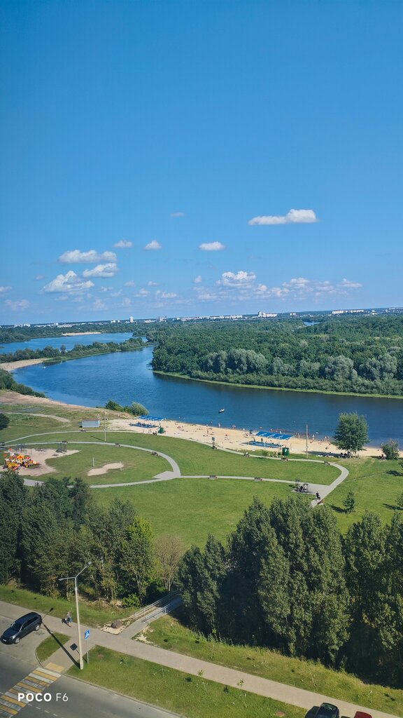 Anıt levhası, anıt taş Пляж Шведская горка, Gomel, foto