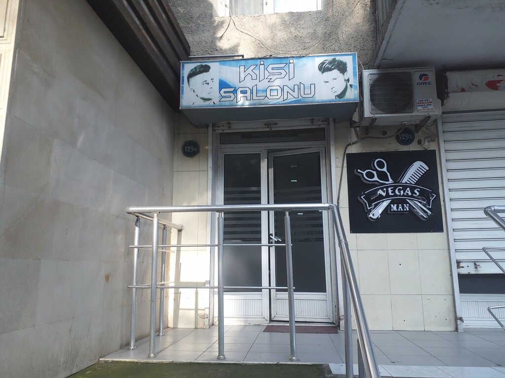 Berberler Barbershop Elegant, Bakü, foto