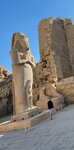 Statue of Ramses II with Nefretari (Qina Governorate, Luxor), arkeolojik sit alanı  El‑Uksur'dan