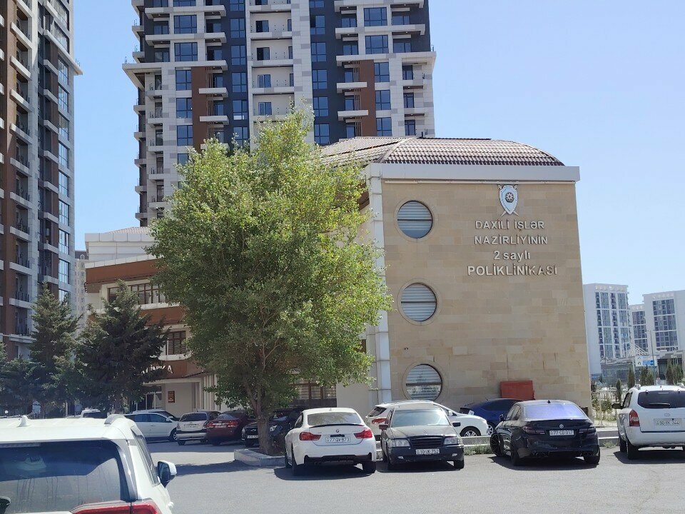 Poliklinikler Polyclinic № 2, Bakü, foto